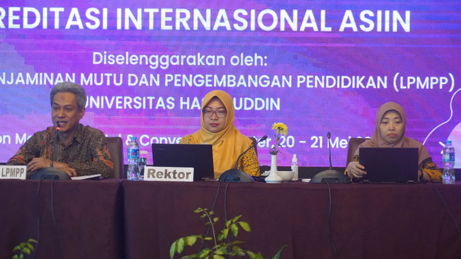 Rudenim Makassar Ikuti Upacara Ziarah dan Tabur Bunga dalam Rangka Hari ...