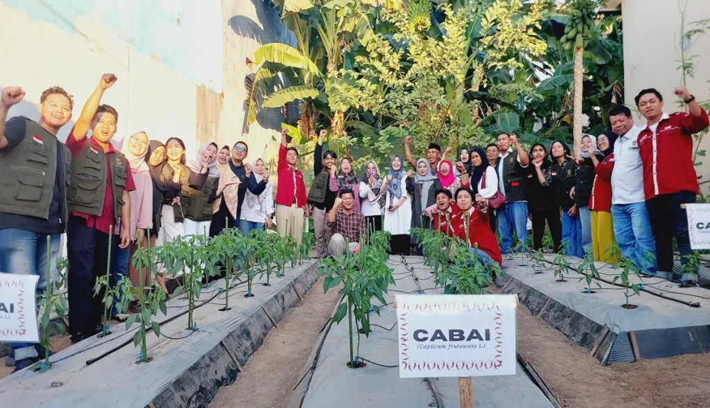 PPK Ormawa Mahatani Unhas Grand Opening Lahan Budidaya Smart Farming ...
