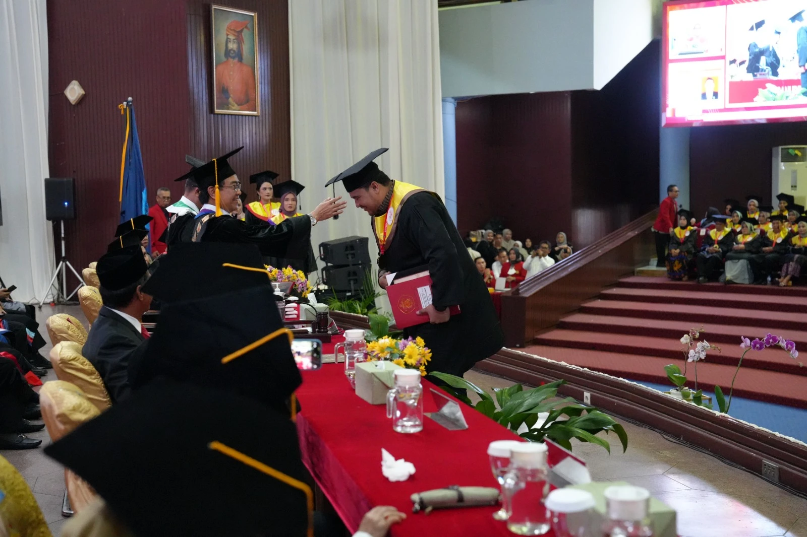 Wisuda Periode September 2024, Unhas Cetak 2.771 Lulusan Baru - Unhas Tv