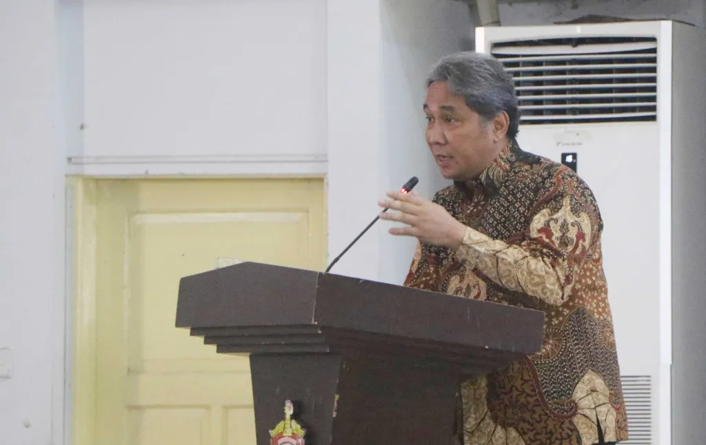 Dirjen Kebudayaan Hilmar Farid Ajak Reimajinasi Indonesia Saat Bawakan ...