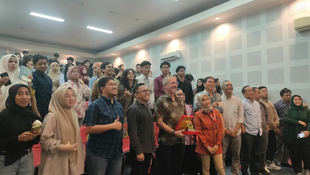 Soroti Fenomena Ormas, Preman, dan Peran Negara, ﻿FISIP Unhas Hadirkan ...