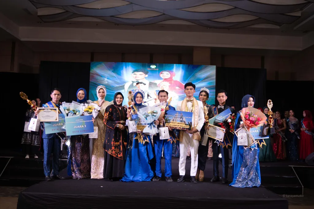 Akhdan Nur Syauqi: Sang Duta Remaja dari UNHAS, Membawa Gema Sastra ...