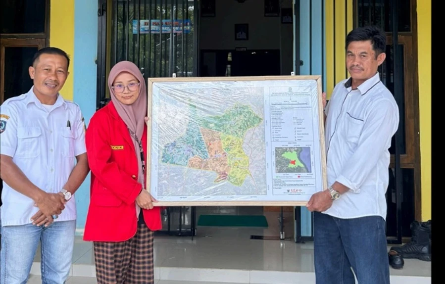 Website, Peta, dan Infografis, Inovasi Digital yang Dibawa KKN Unhas ...