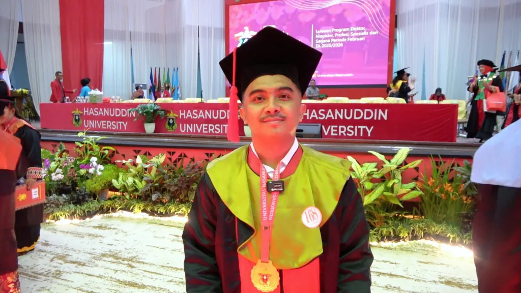 Mantan Presiden SRE Unhas Jadi Lulusan Terbaik Fakultas Teknik Periode ...